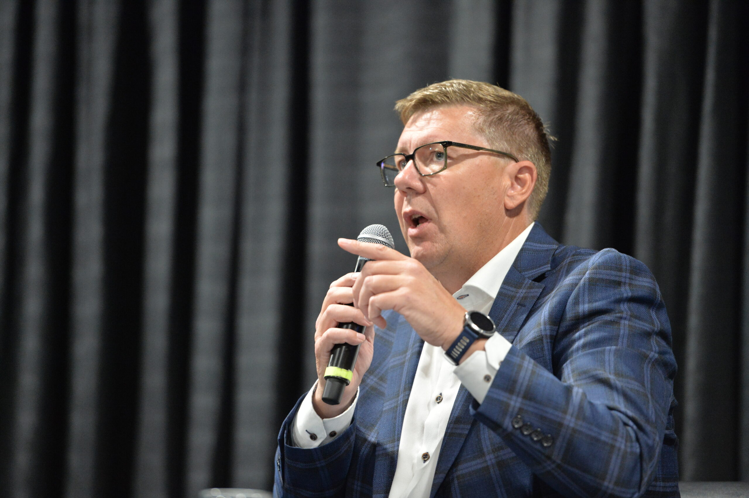 Election 2024: Increase oil production to 600,000 bpd with eyes on a ...