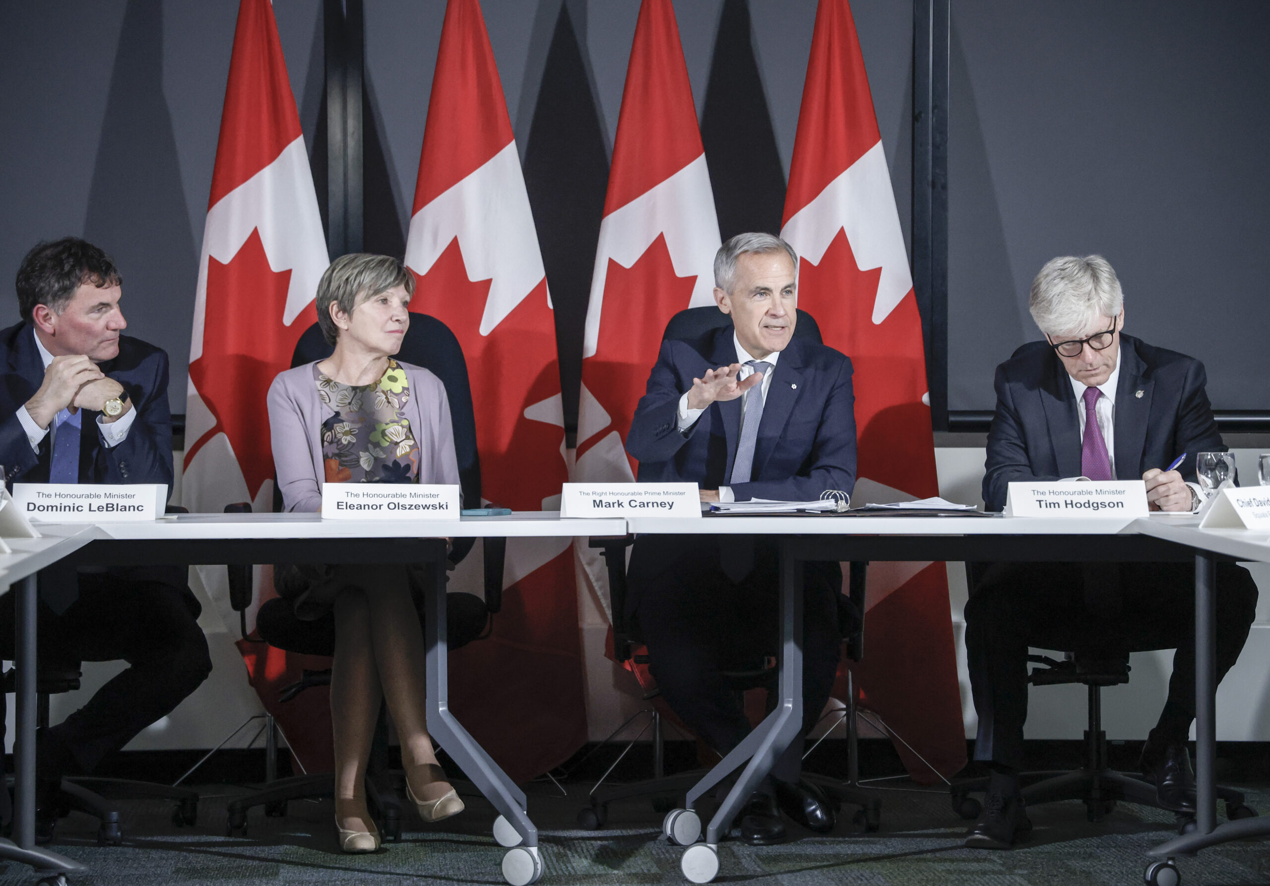 Carney discusses “partnerships” with oil and gas executives in Calgary ...